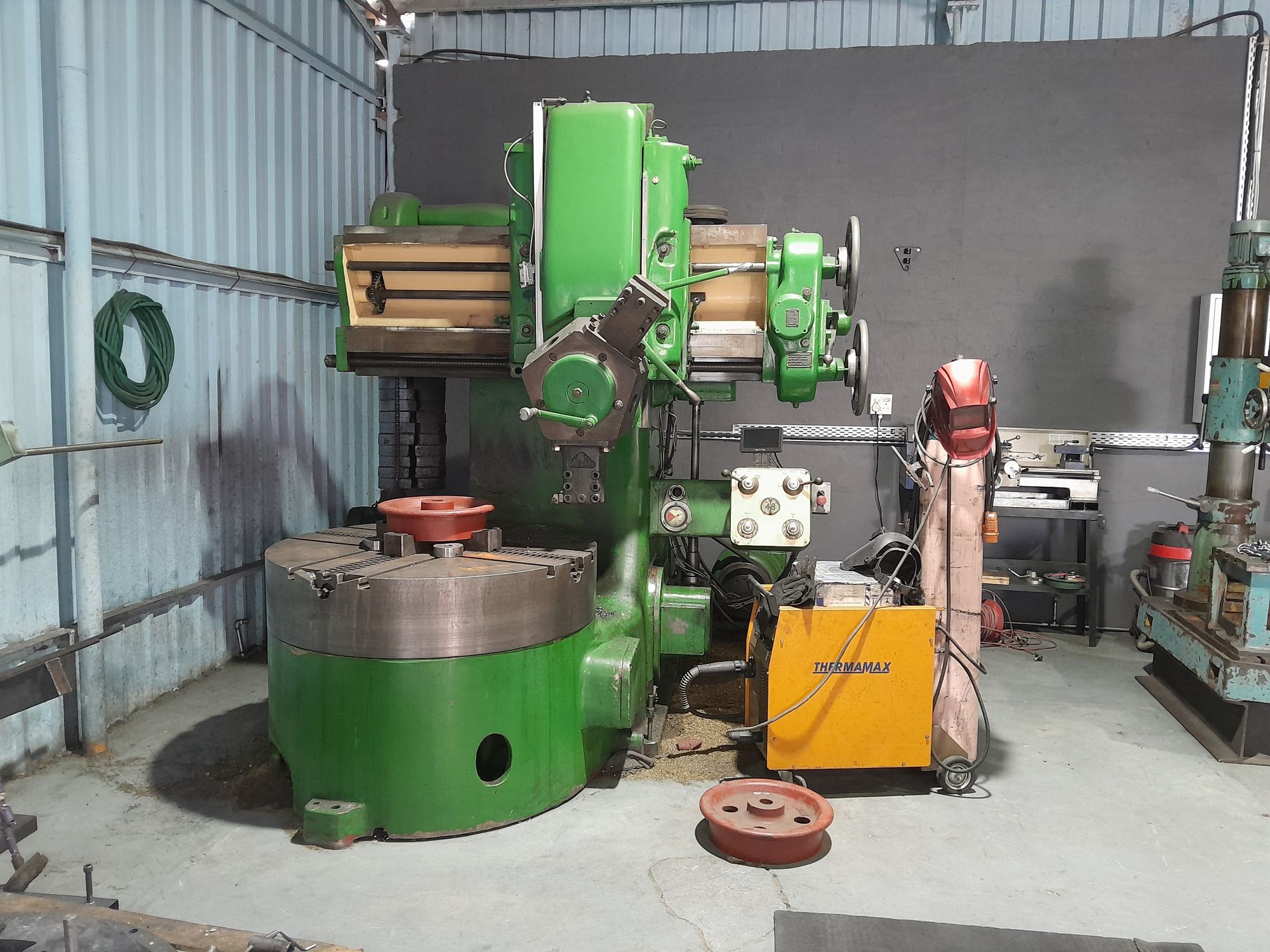 Webster & Bennett vertical boring mill for sale R450 000 – MACHINE ...